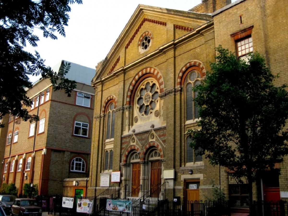Live Art Development Agency (LADA) movie showtimes in London